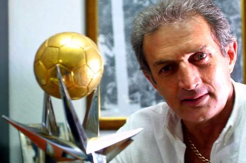 Nacho Calderón recibe homenaje por su trayectoria como portero