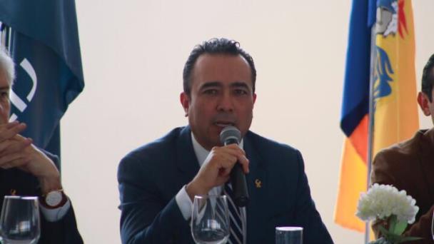 Sector industrial más competitivo y productivo: Daniel Curiel