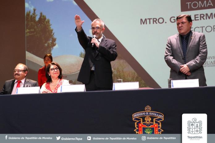 Toma protesta nuevo rector de CUAltos