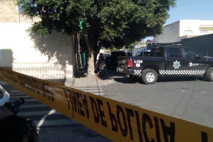 Encuentran 10 cadáveres en fosa clandestina en Guadalajara Encuentran 10 cadáveres en fosa clandestina en Guadalajara