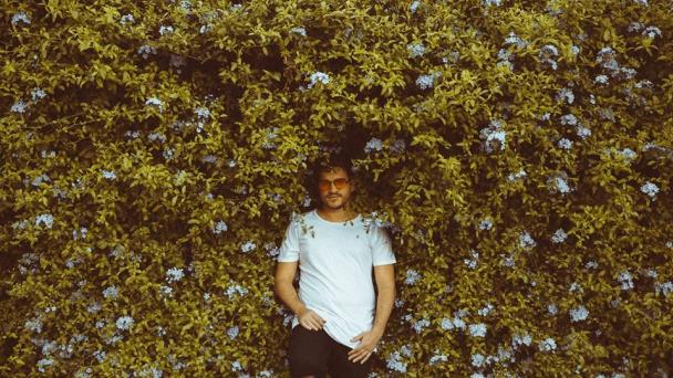 Chris Dickens; el músico ecuatoriano que conquistó a México