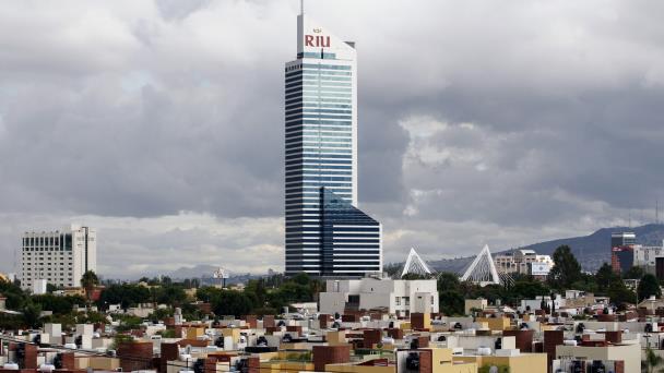 Grupo RIU presenta recurso para validar proyecto del Hotel Riviera Cancún